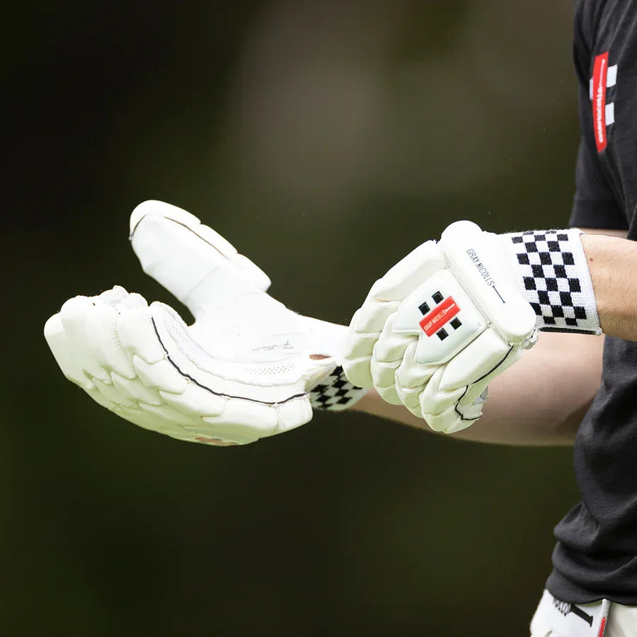 Gn Legend Batting Gloves – SJ Sports Australia